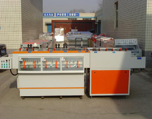 Finished product cleaning machine